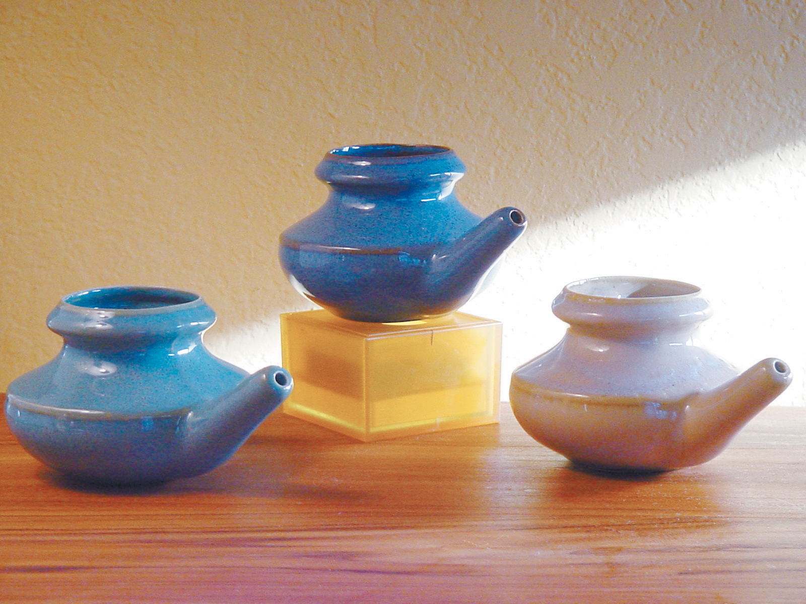 How to Flush Your Sinuses at Home - Mother Earth Living